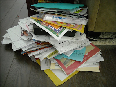 Keep Home Simple: The End of The Paper Pile Up!
